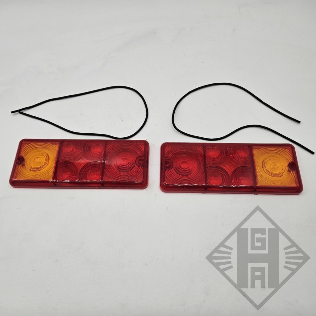 2 Lichtscheiben für Rückleuchte Multicar M22, M24, M25, Barkas B1000 ...