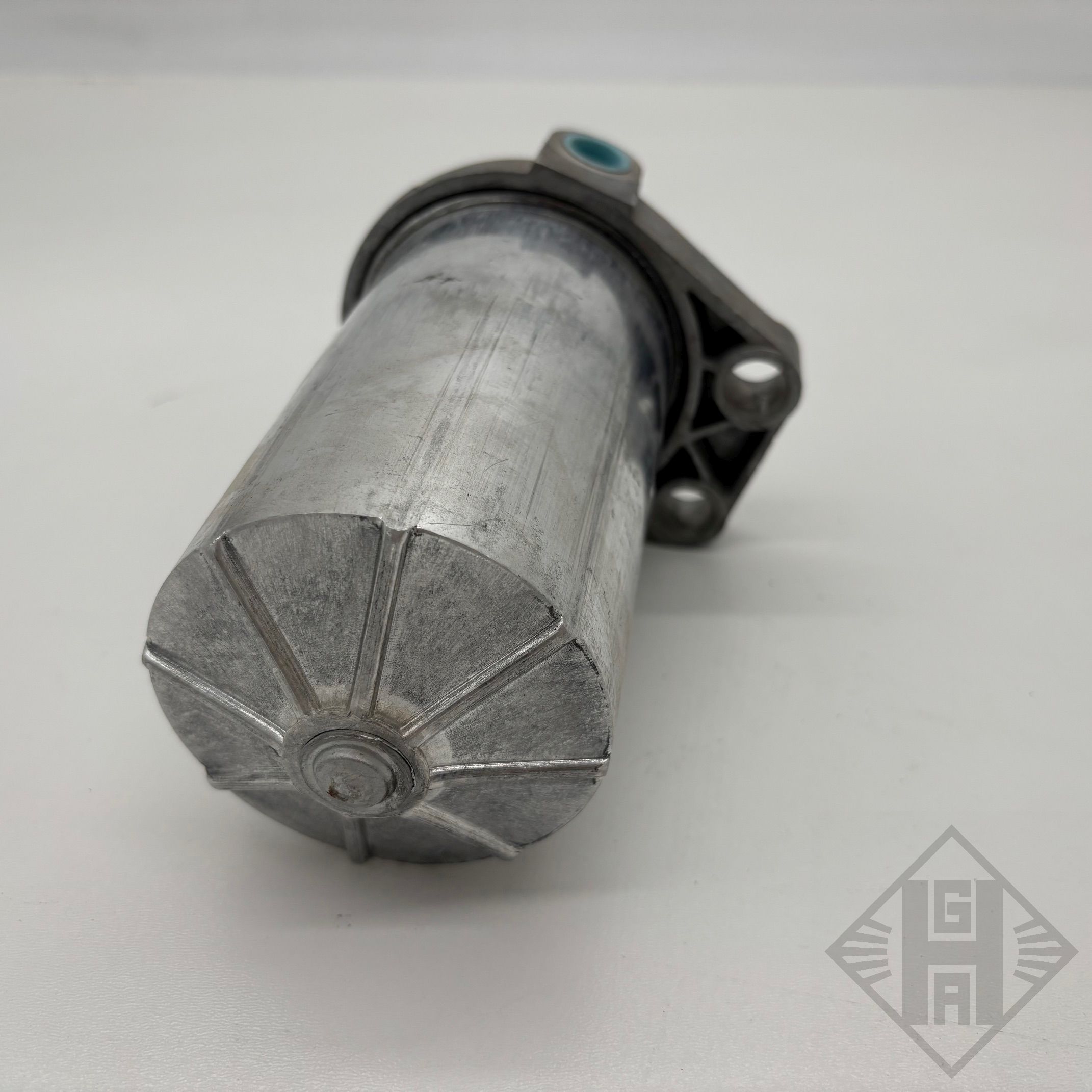 Filter Gehäuse Dieselfilter 90 FKE IFA W50, Robur - DDR Kfz-Teile Shop ...